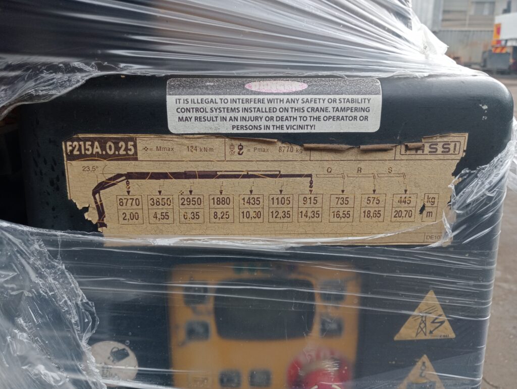 Used Cranes For Sale | Fassi F215A Radio Remote | Kev's Cranes